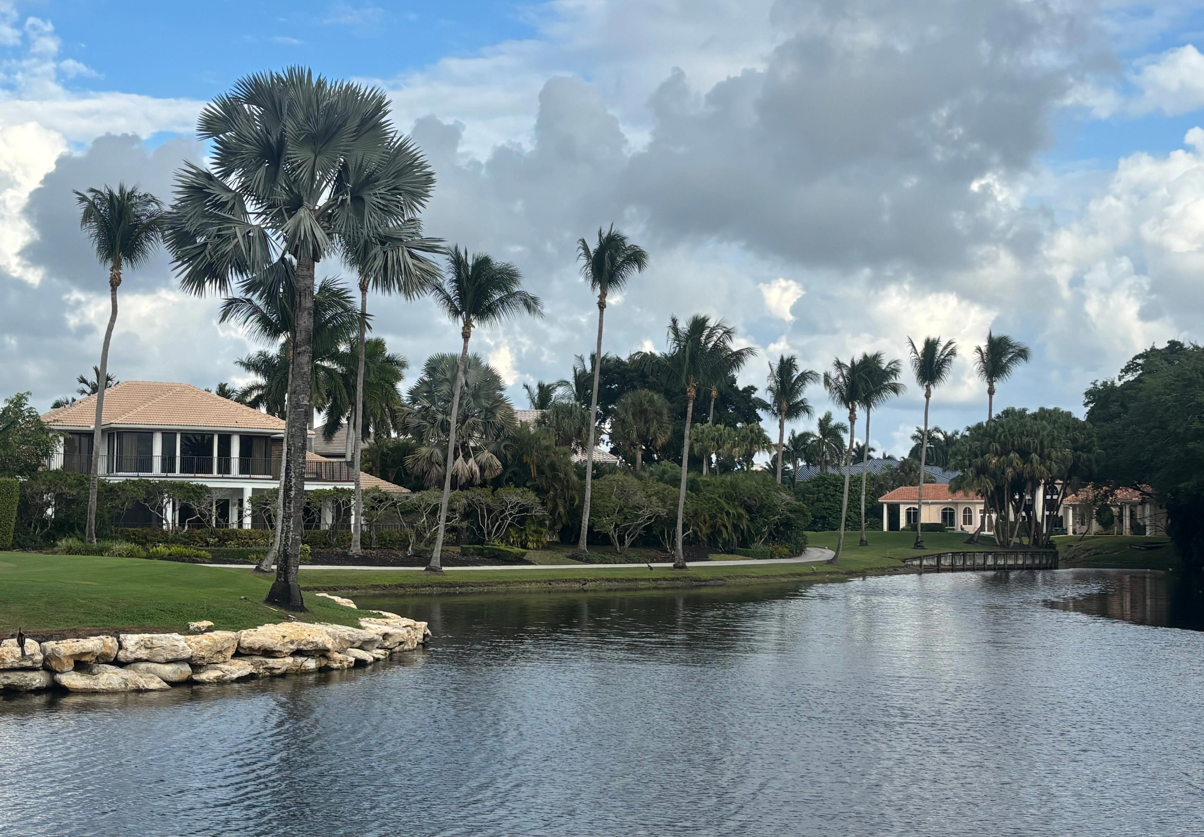 One Florida county has 10 country clubs with $250K+ initiation fees