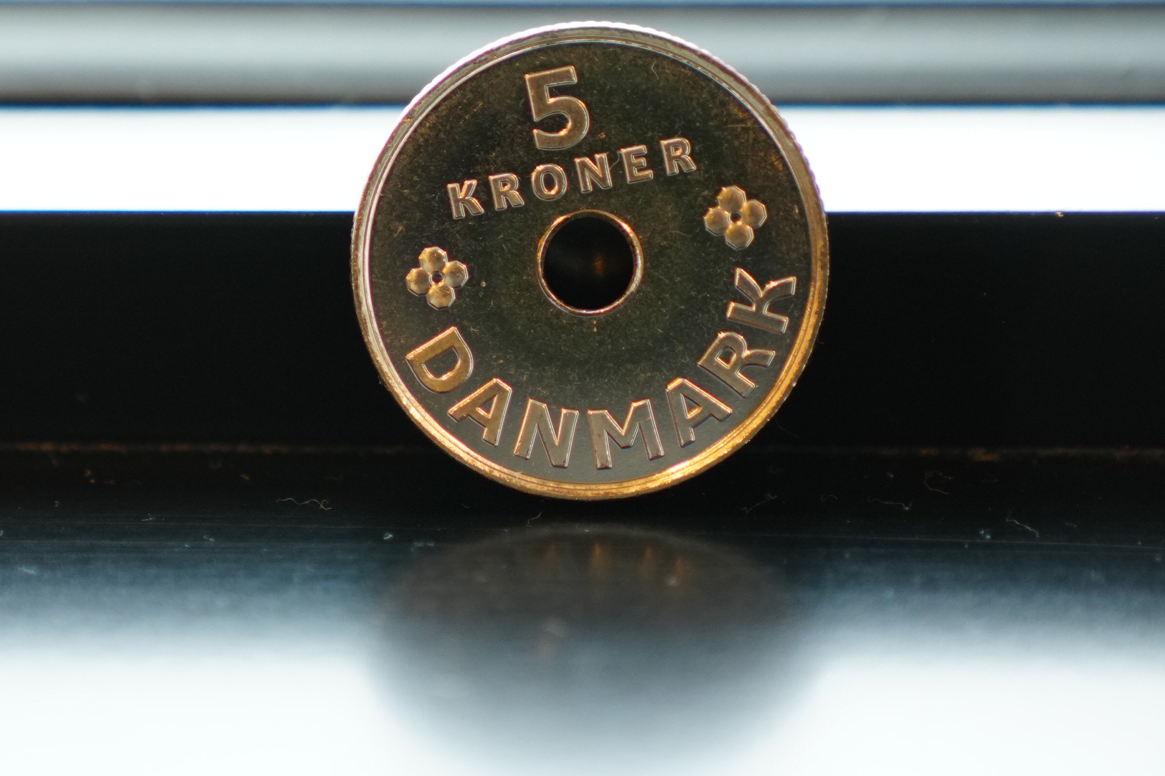 Symbolsk ikon pryder nye kongemønter