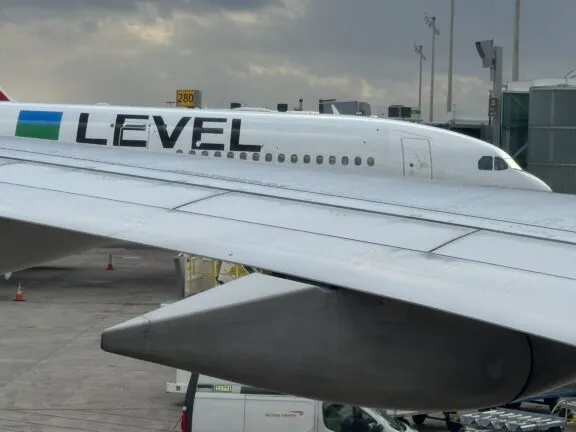 Sedili lie-flat e file 1-2-1: la ‘Business Class segreta’ per volare ...