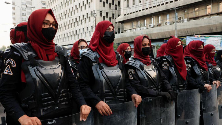 Unrest in Pakistan- PTI stages big protests as Islamabad, Rawalpindi ...