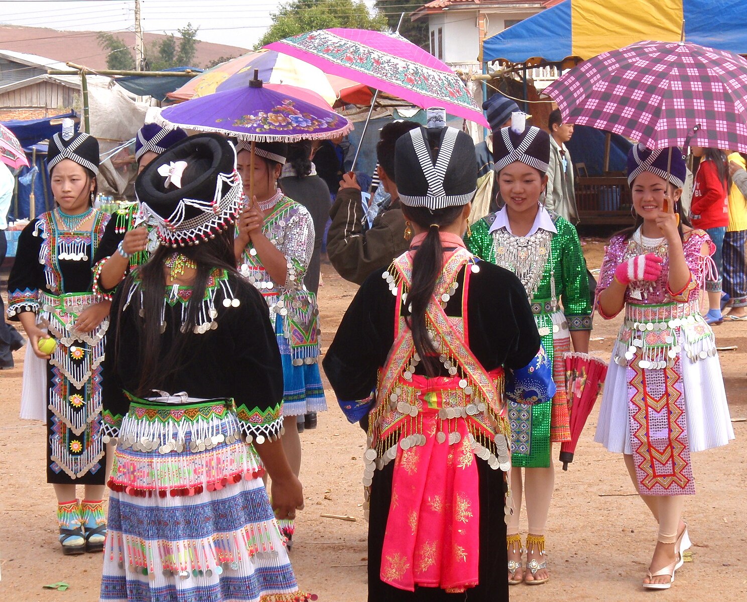 Fresno celebrates Hmong New Year with big festival