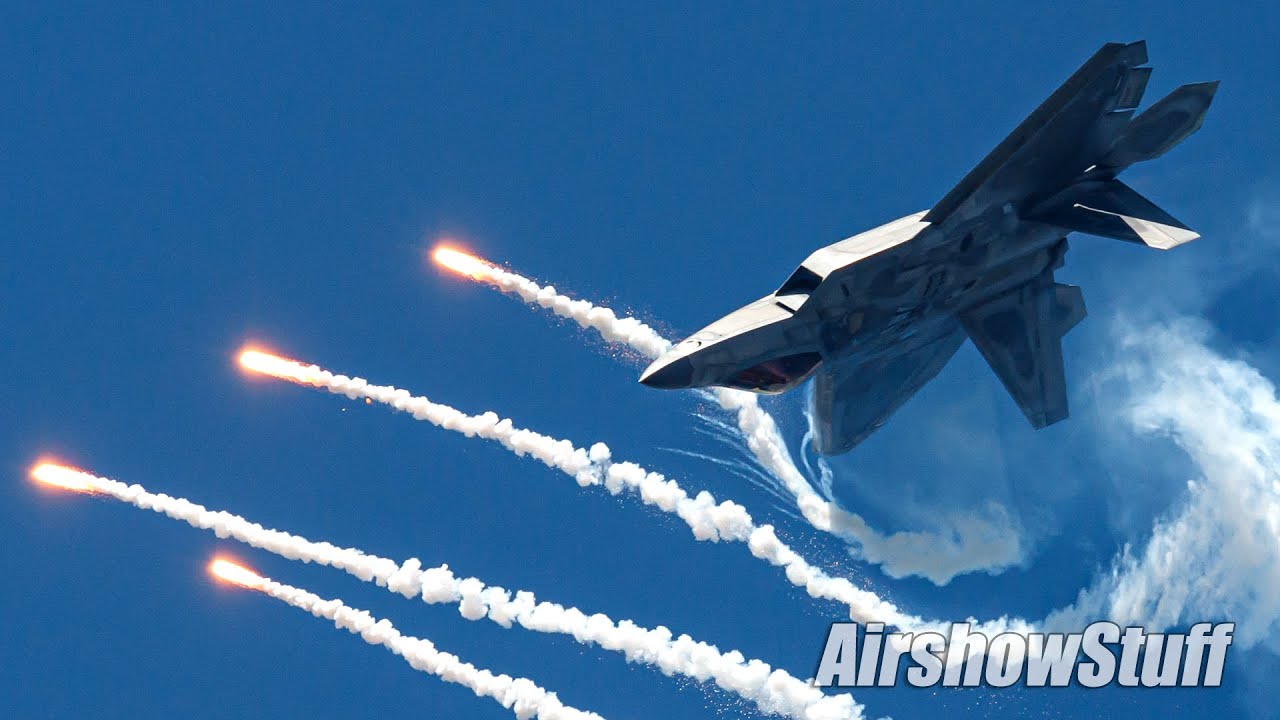 Watch the finest pilots & planes unite at the Cleveland Airshow