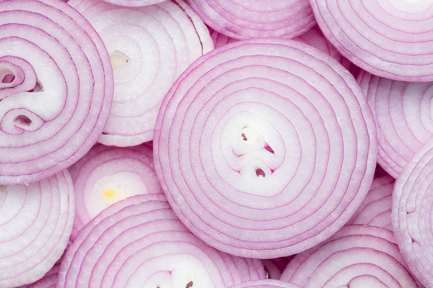 The 'Onion Method' of Gift Giving: Why 1 Etiquette Expert Says It'll ...