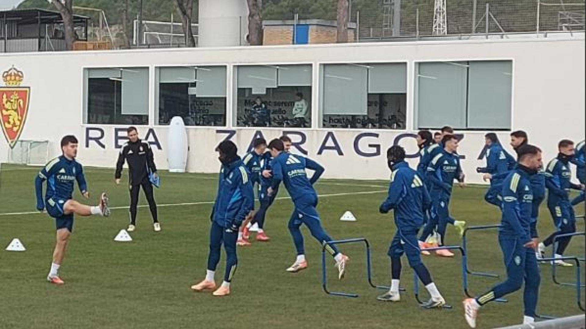 Sellés guarda a tres titularísimos del Real Zaragoza con descanso activo