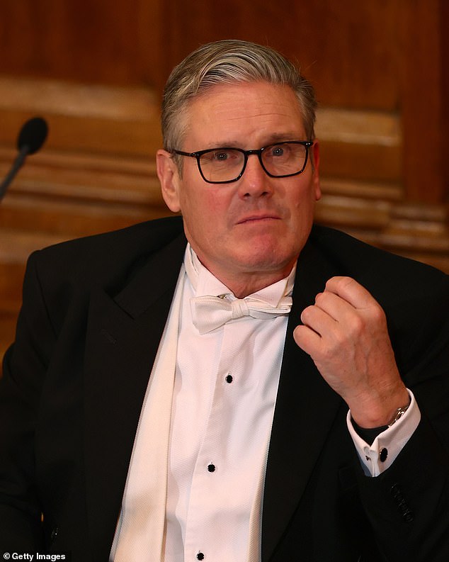 Angela Rayner returns to pressure Starmer over workers' rights law