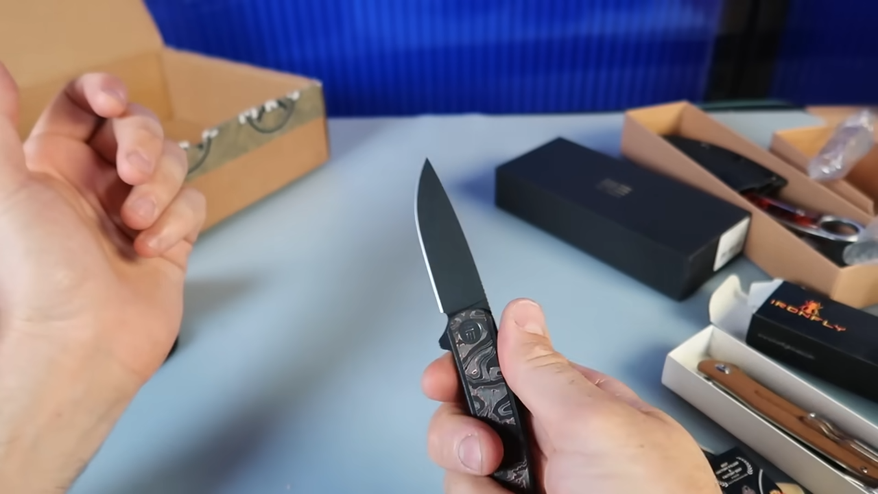 What I found inside the world’s best $200 EDC mystery box