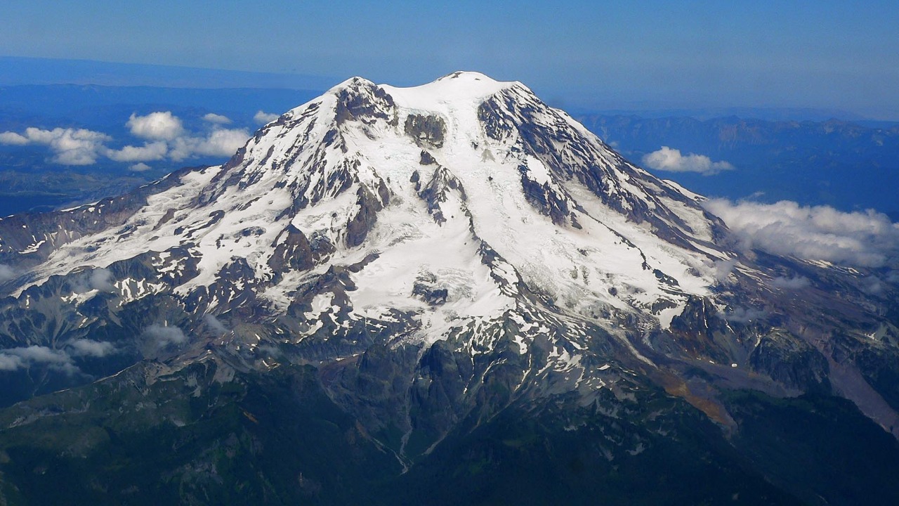Mount Rainier fell 20 feet and the summit is shifting south