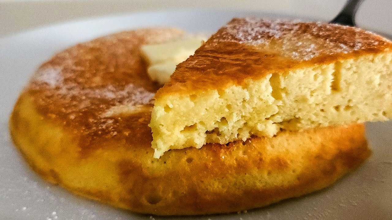 Big Fluffy Pancake for One (or Two) with Quick Berry Sauce