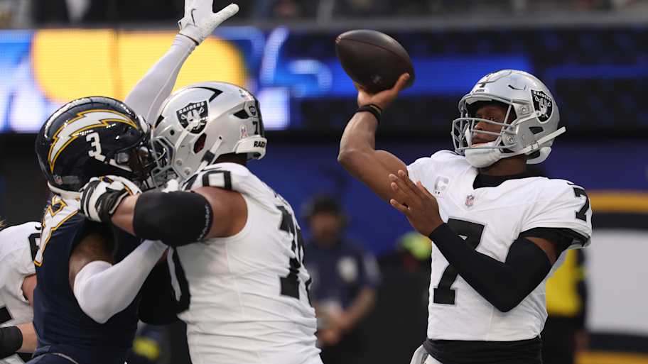 2 Conflicting Fantasy Stats from Greg Olson's First Raiders Game