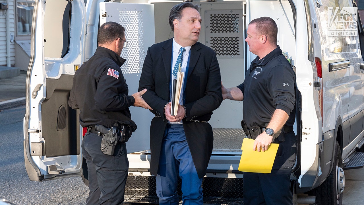 Trooper testifies that Brian Walshe ran days of searches on ...