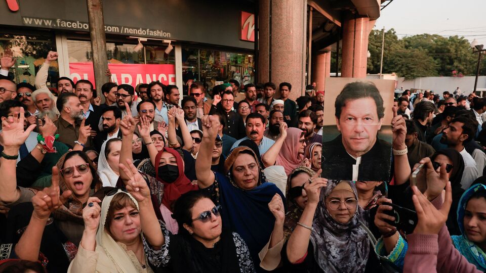 Imran Khan's isolation in jail: Family seeks ‘proof of life’ amid ...
