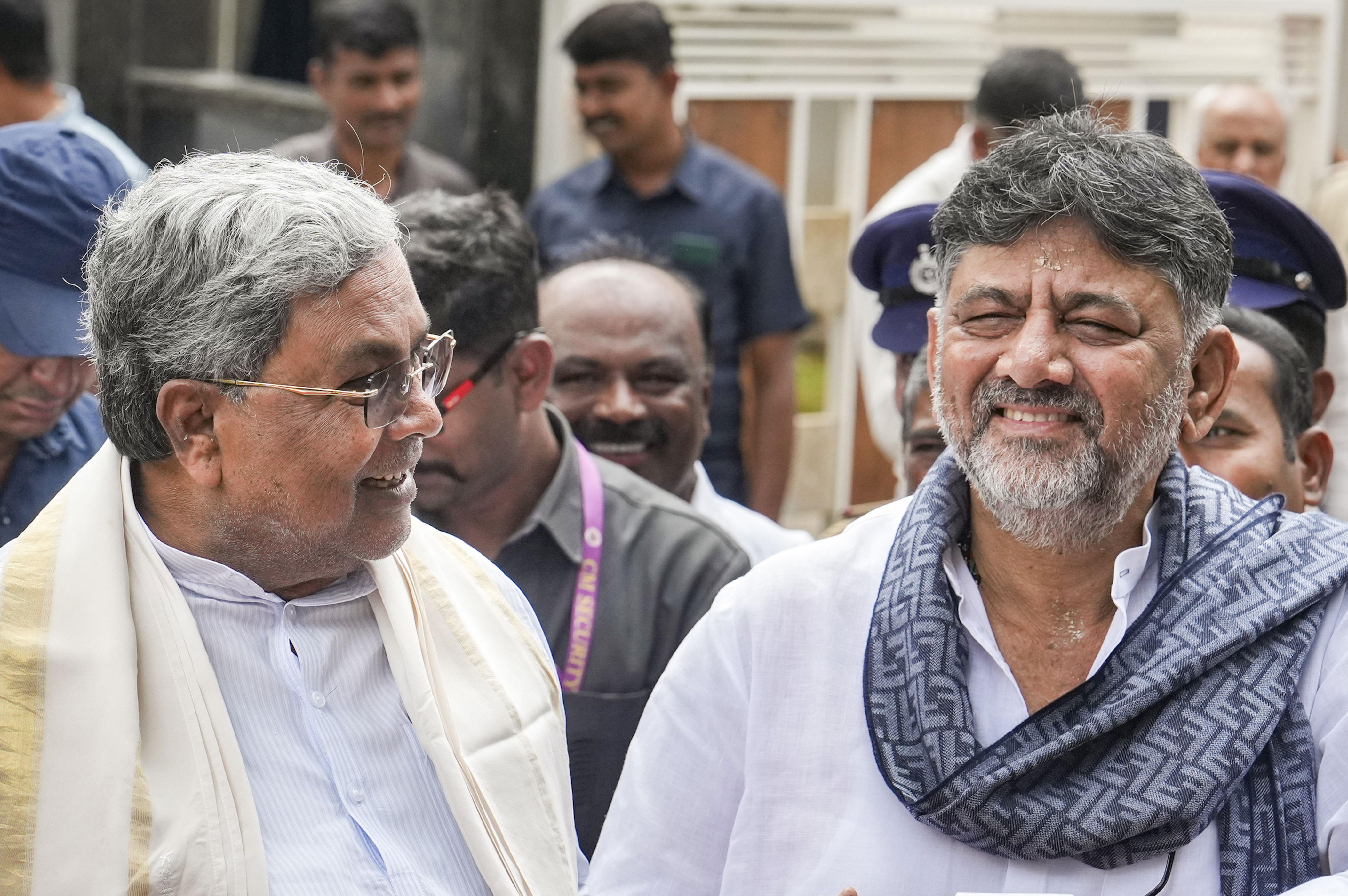 'Good luck,' says Shivakumar as Siddaramaiah expresses confidence in ...