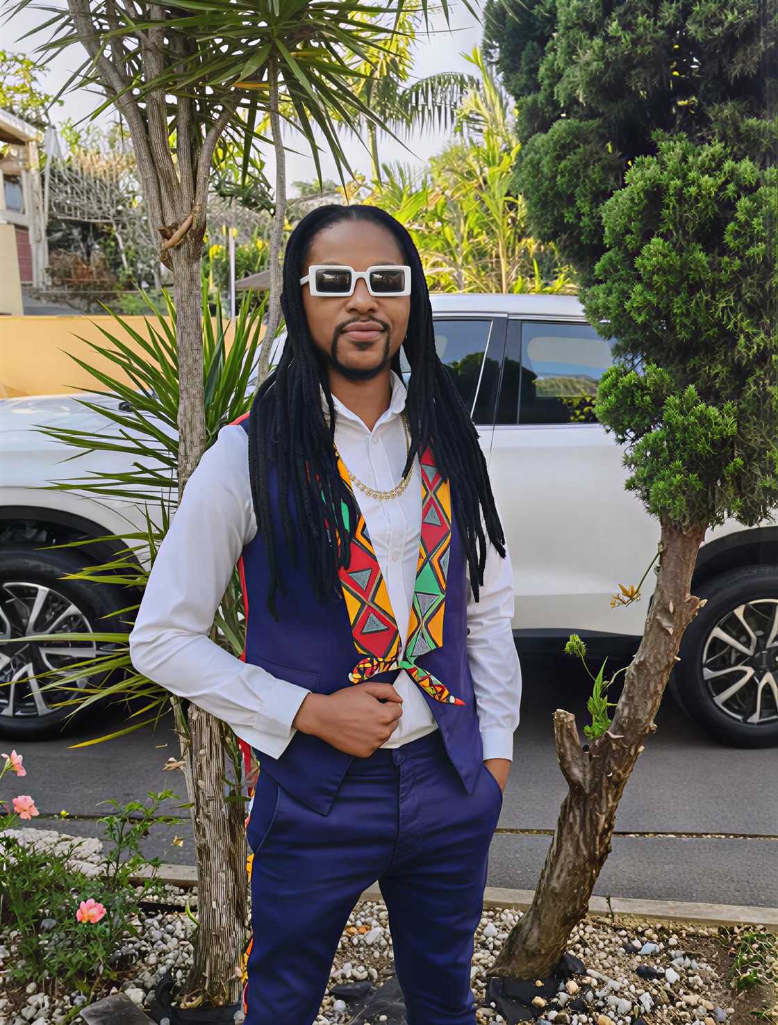 Take a look at what viewers had to say about the changes in Sbu's role ...