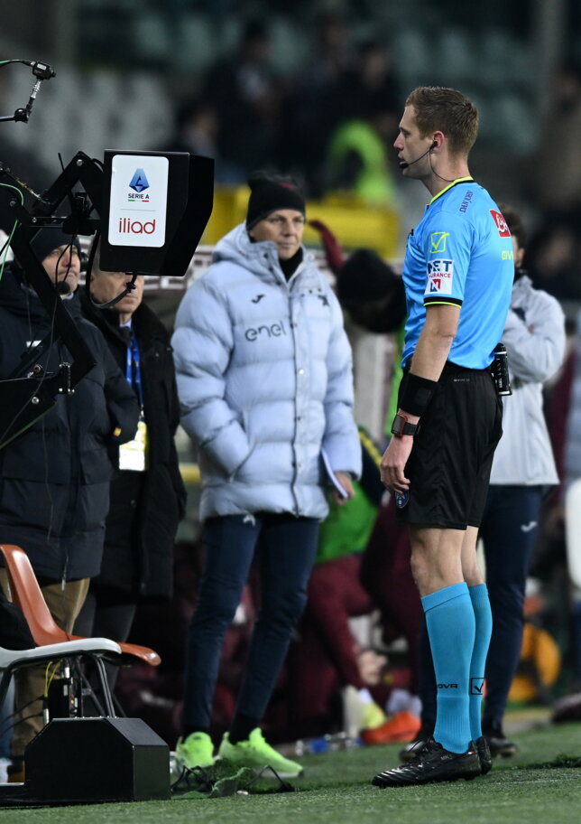 Rivoluzione Var verso il Mondiale: la Fifa vuole interventi anche per ...