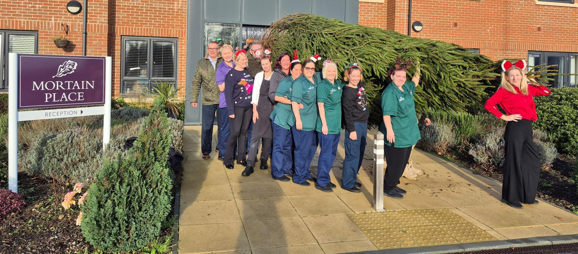Eastbourne care home sprinkles festive cheer!