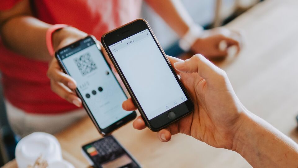 UPI transactions jump 22% to hit ₹26.32 lakh crore in volume, shows ...