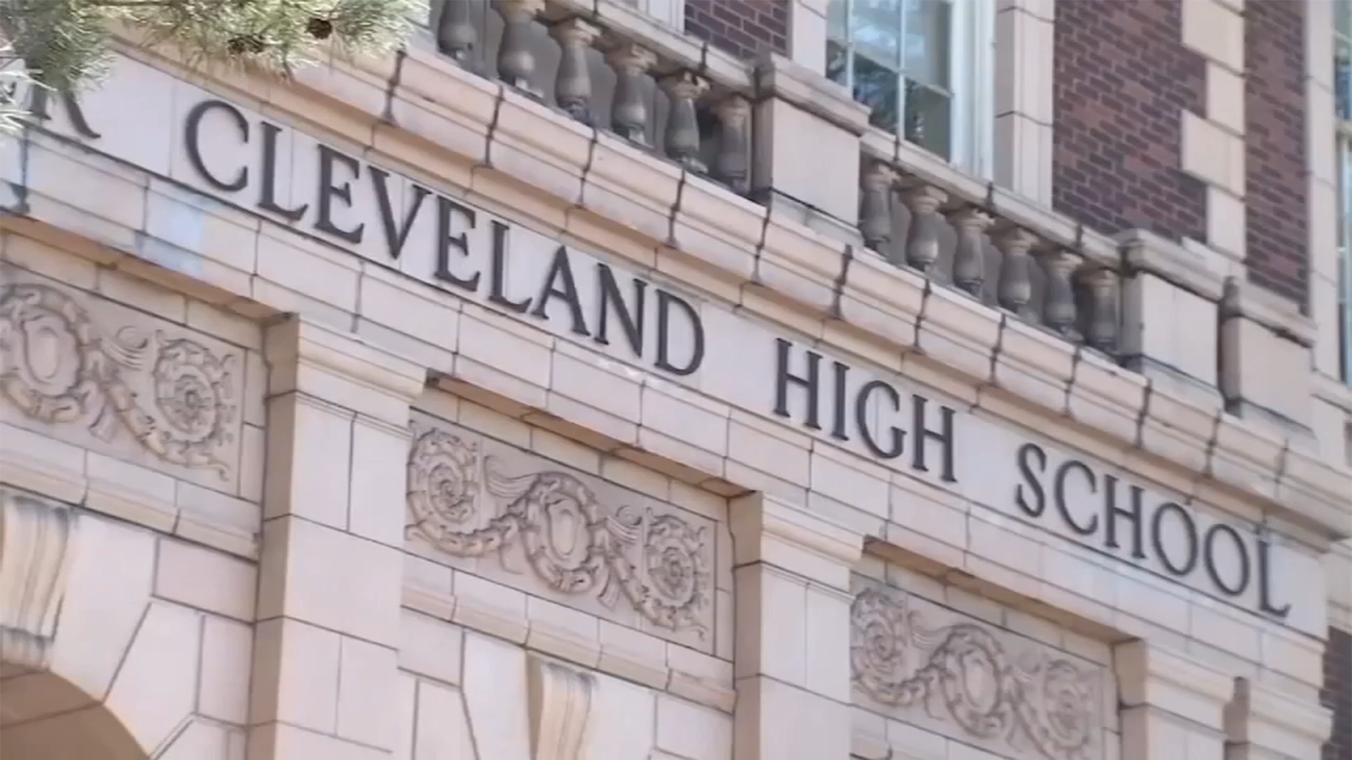 Cleveland girl wrestlers, former coach file Title IX suit against ...