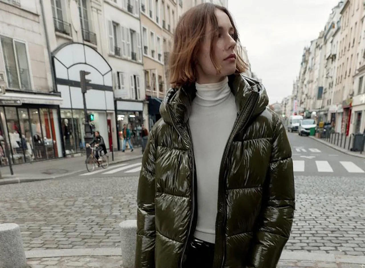 Say goodbye to getting wet: 3 Zara anoraks with a shiny, water ...