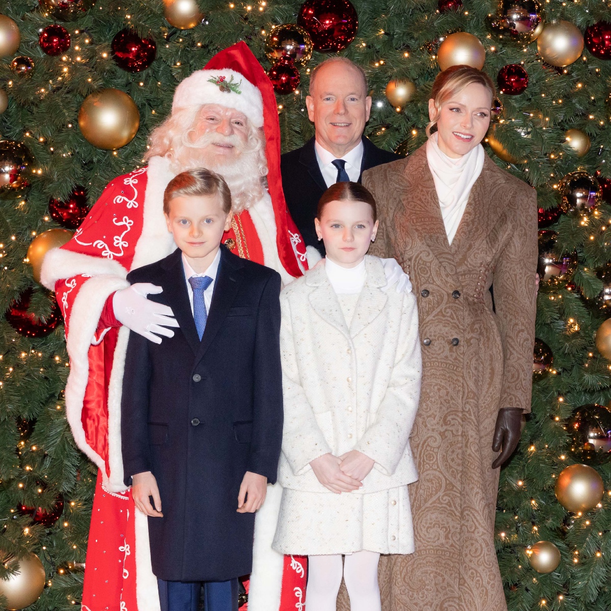Jacques e Gabriella di Monaco, tenerissimi baby aiutanti di Babbo Natale