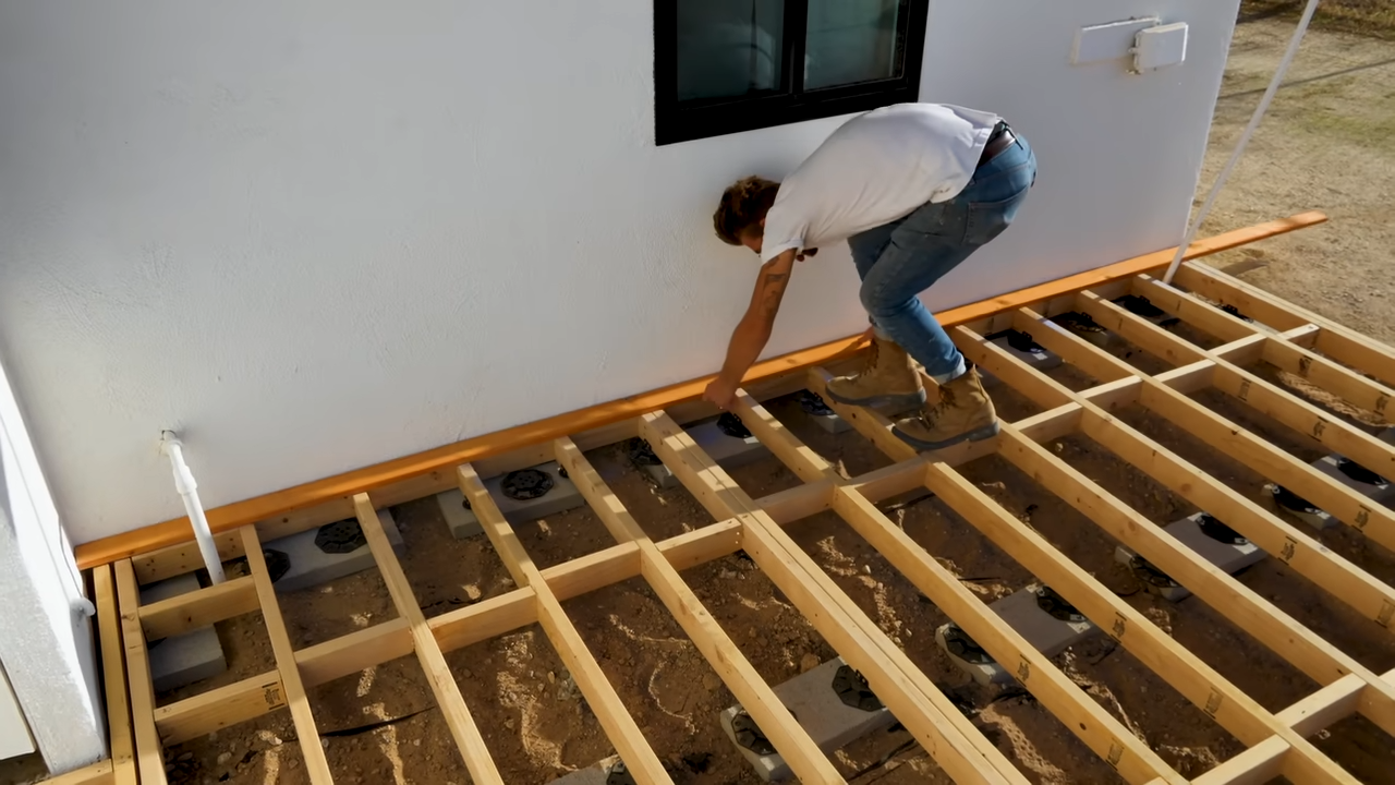 How to Build an Affordable Low-Profile Deck