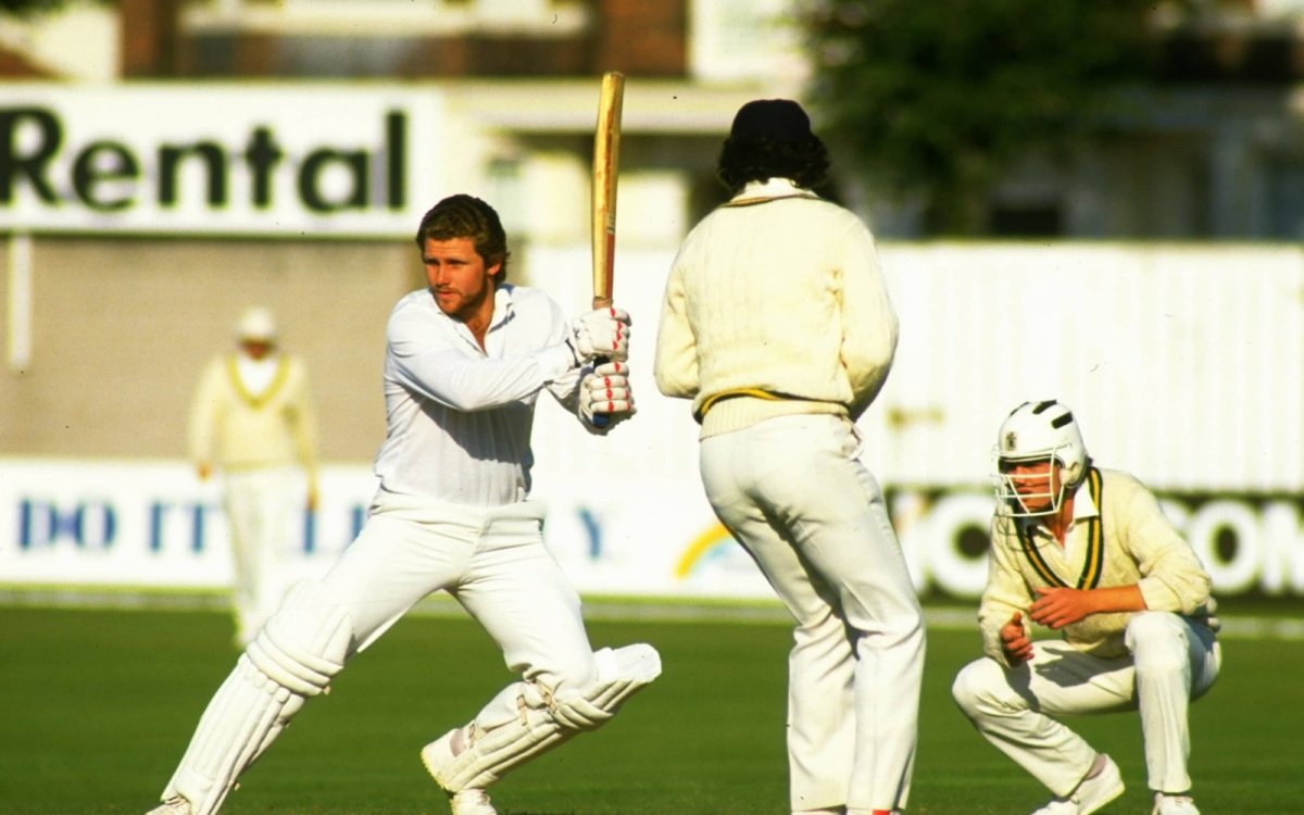 Former England Batter Robin Smith Dies Aged 62