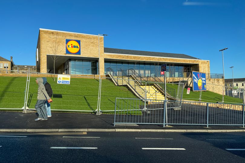 Huddersfield new Lidl opening date confirmed as old store shuts