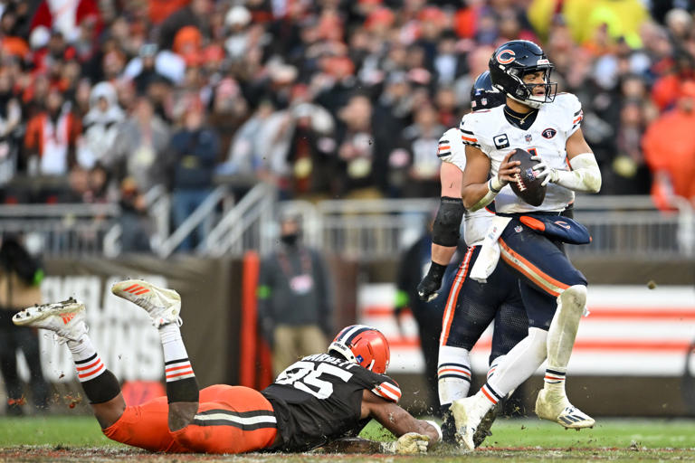 Tracking Myles Garrett’s place in the NFL record books: Single-season ...