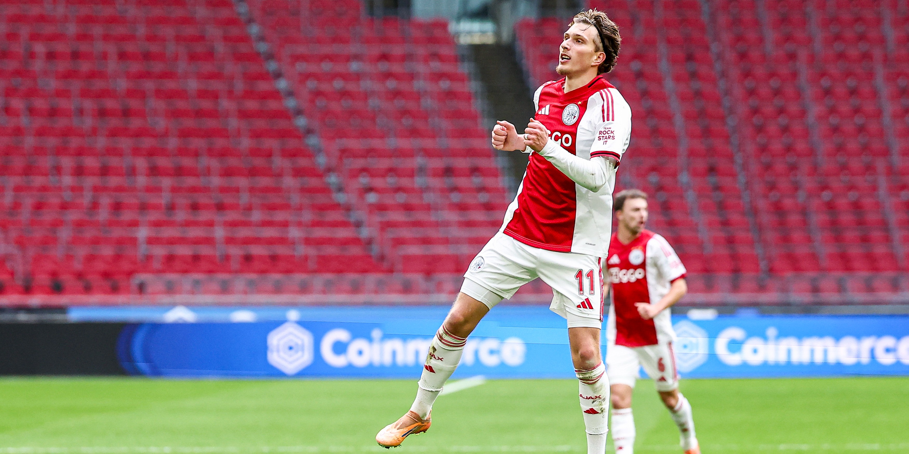 Vink lyrisch over Ajax-uitblinker tegen Feyenoord: 'Hij is op dit ...
