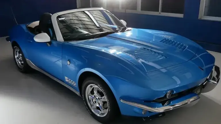 Japan’s Mitsuoka Rock Star Turns a Miata Into a Mini C2 Corvette Tribute