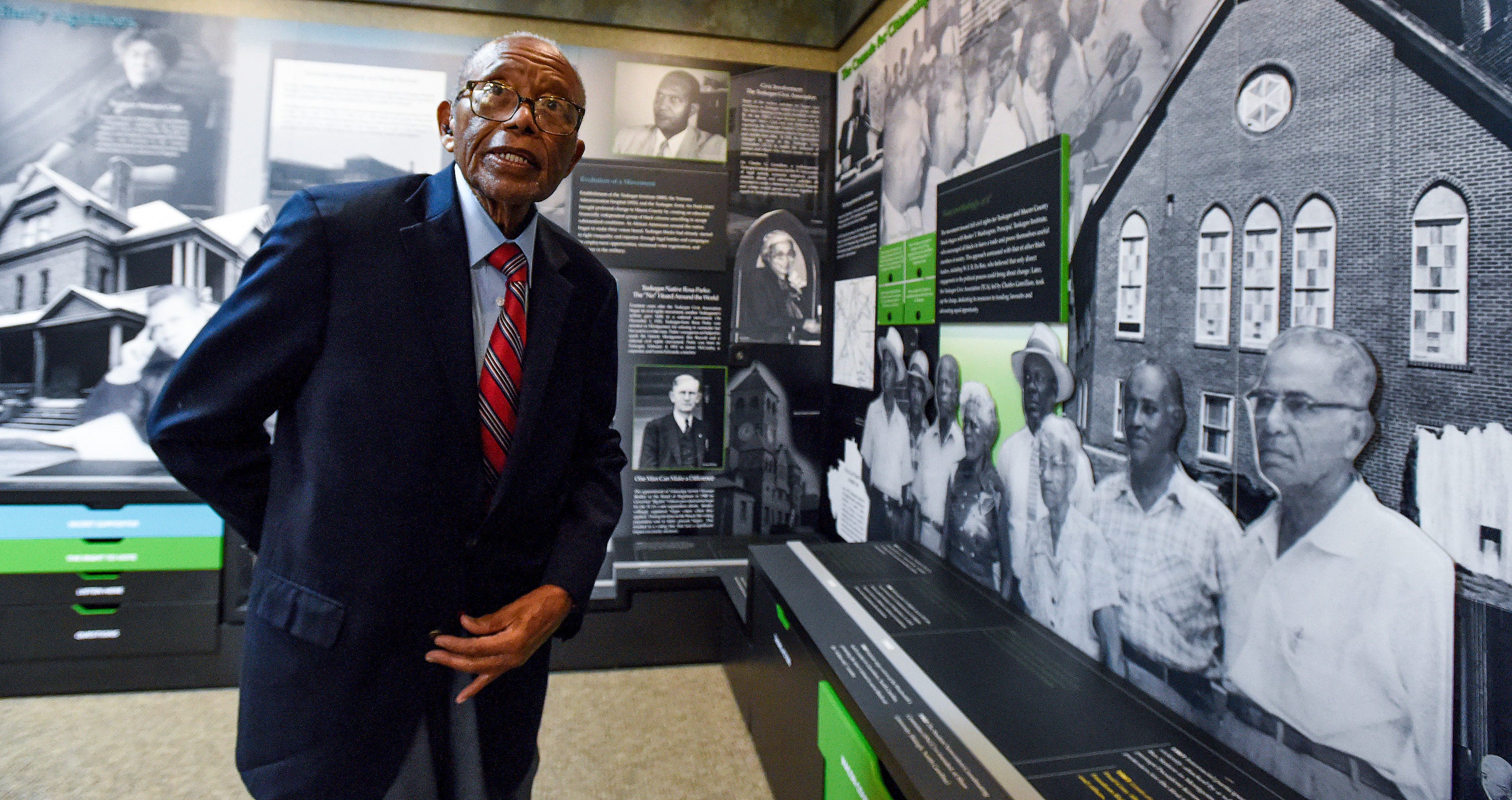 Who is Fred Gray? What to know about the man who defended Rosa Parks