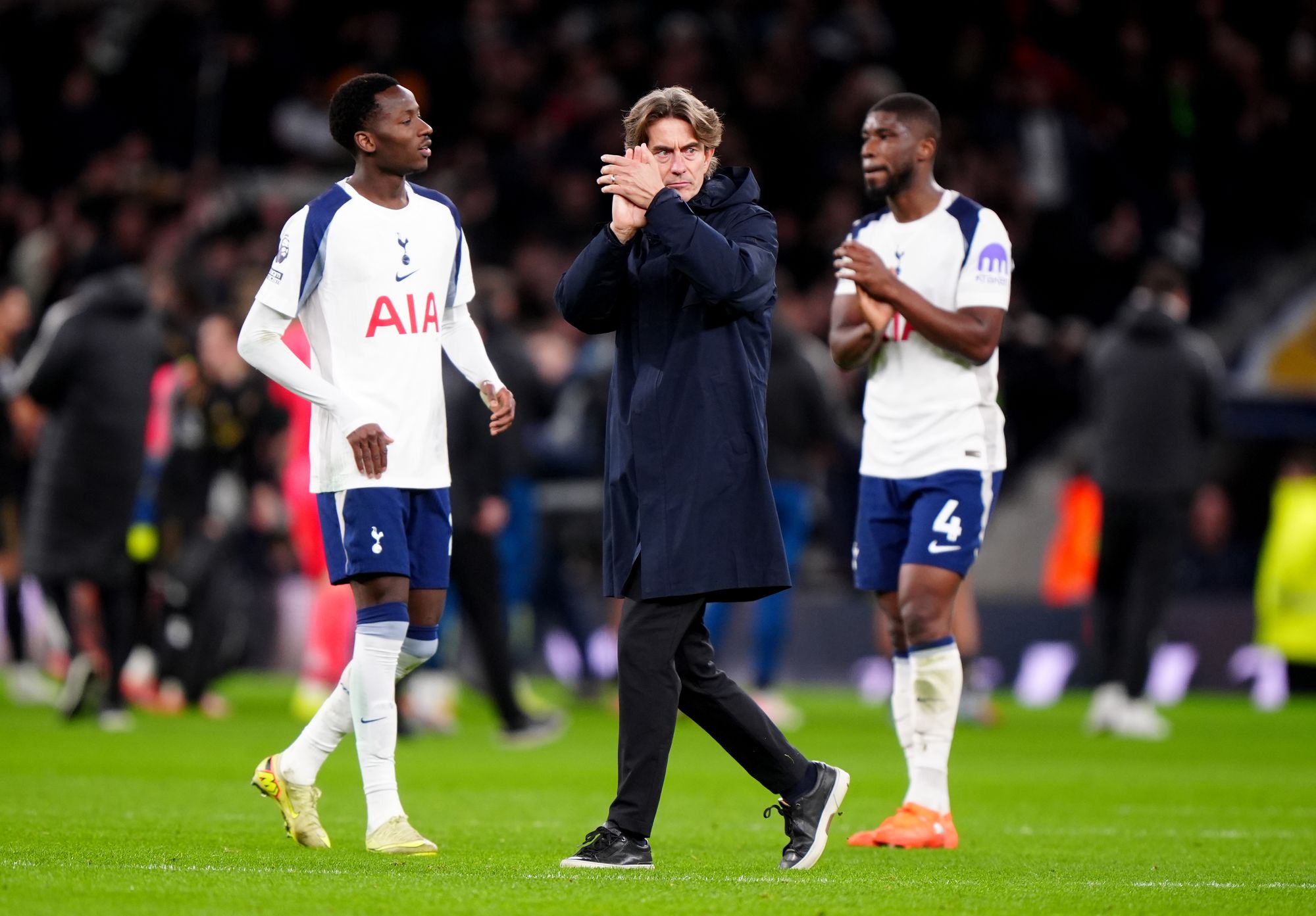 Newcastle 2-2 Tottenham: Romero steals point for Spurs - LIVE