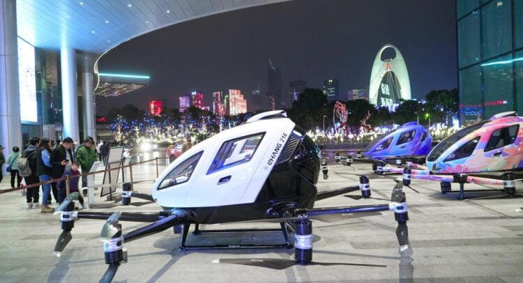 Archer Aviation (ACHR) vs. Joby Aviation (JOBY): Which Air Taxi Stock ...