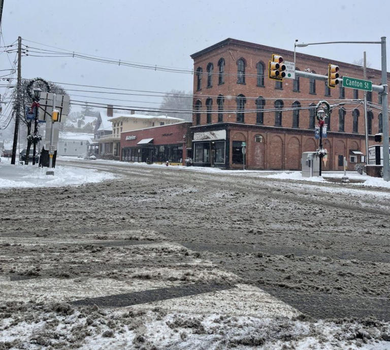 PHOTOS: Snow storm comes through Pennsylvania