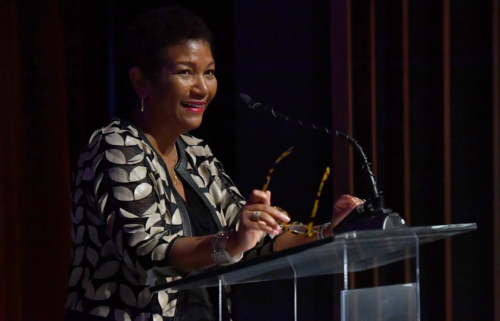 DeDe Lea To Depart Paramount As Head Of Global Public Policy And ...