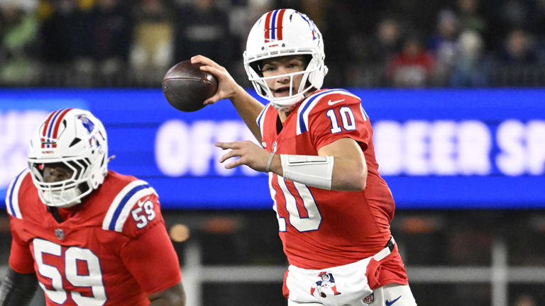 Curran: The case for Patriots as NFL's best team despite easy schedule