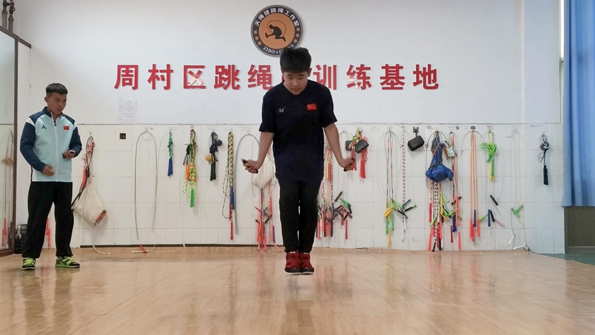 Most double under skips in one minute 184 by Zhang Zhixuan