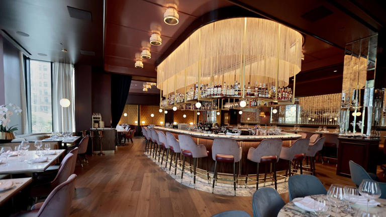 Michelin-recommended Back Bay restaurant sued by employees