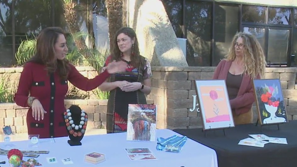 Holiday art pop up at Visions Museum