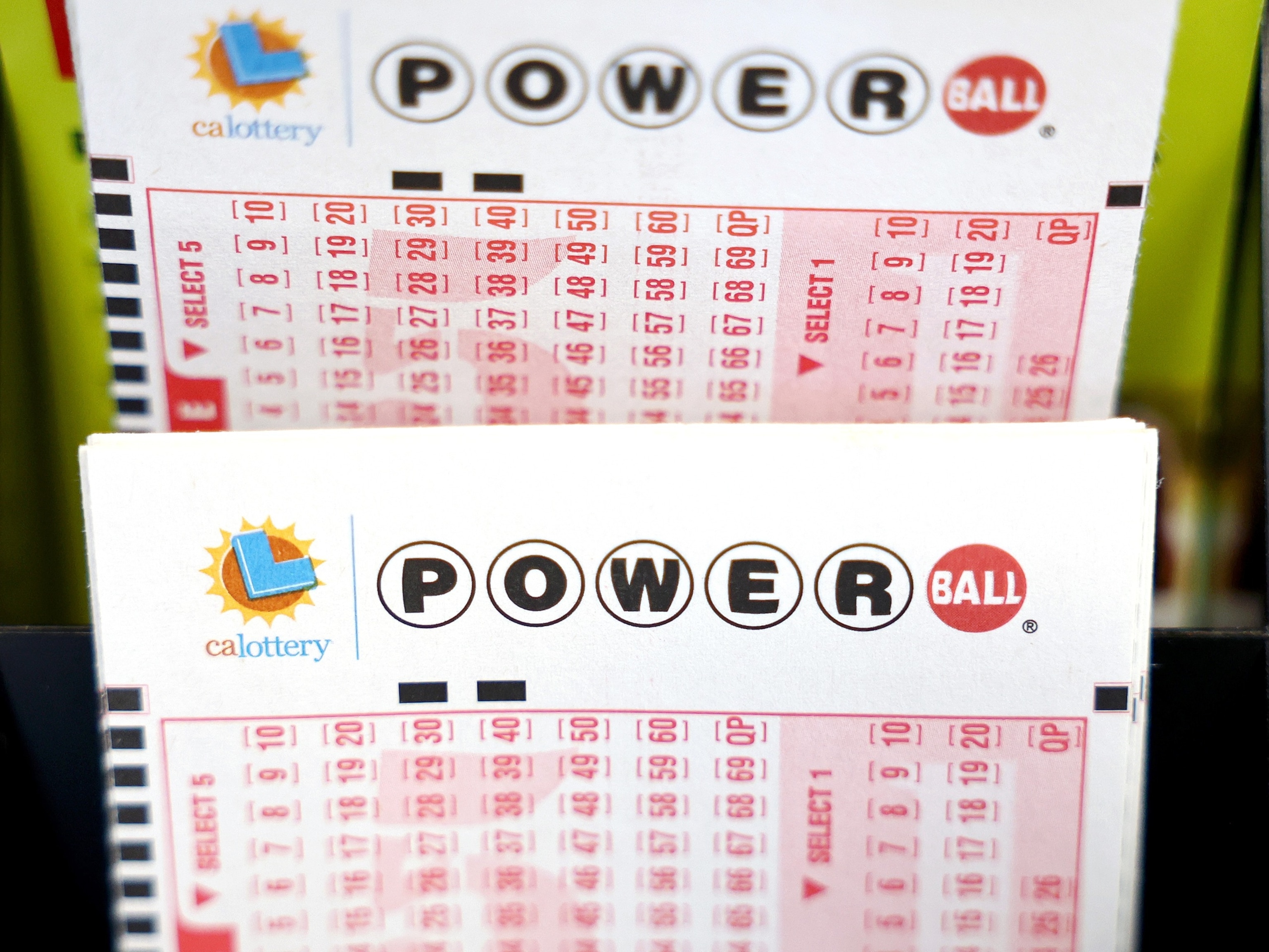 Powerball Christmas Eve drawing offers $1.7 billion jackpot
