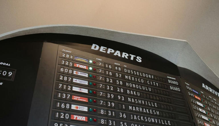 Simple Steps That Help You Book Flights More Smoothly Every Time