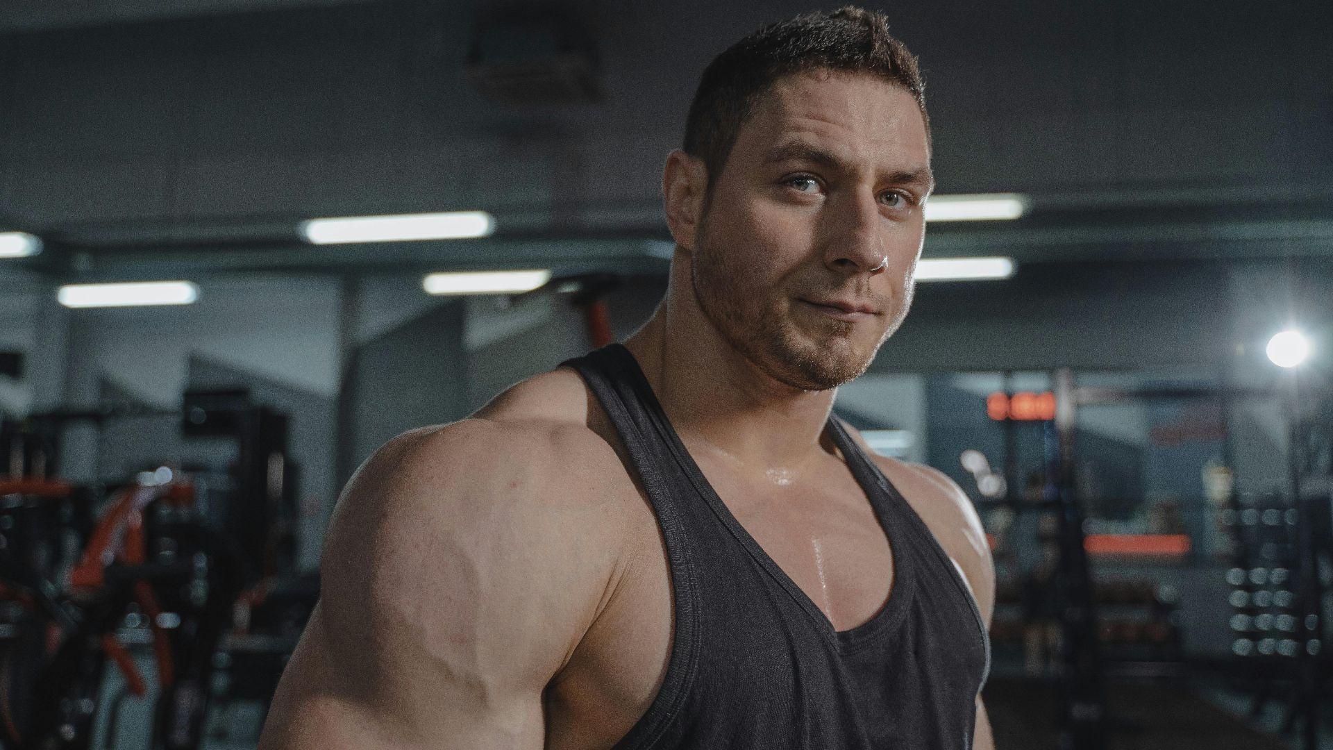 20 Tips To Help You Build Muscle After 40