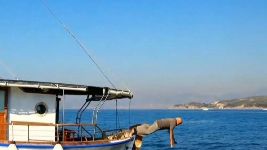 Πάργα: «Δύσκολο να βρεθεί ζωντανός ο αγνοούμενος ψαράς» - Τα σενάρια ...