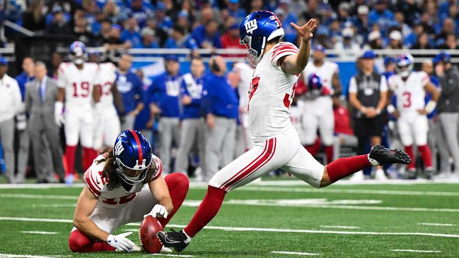 Six Weird NFL Plays That Rival Giants’ Younghoe Koo’s Very Bad Field ...