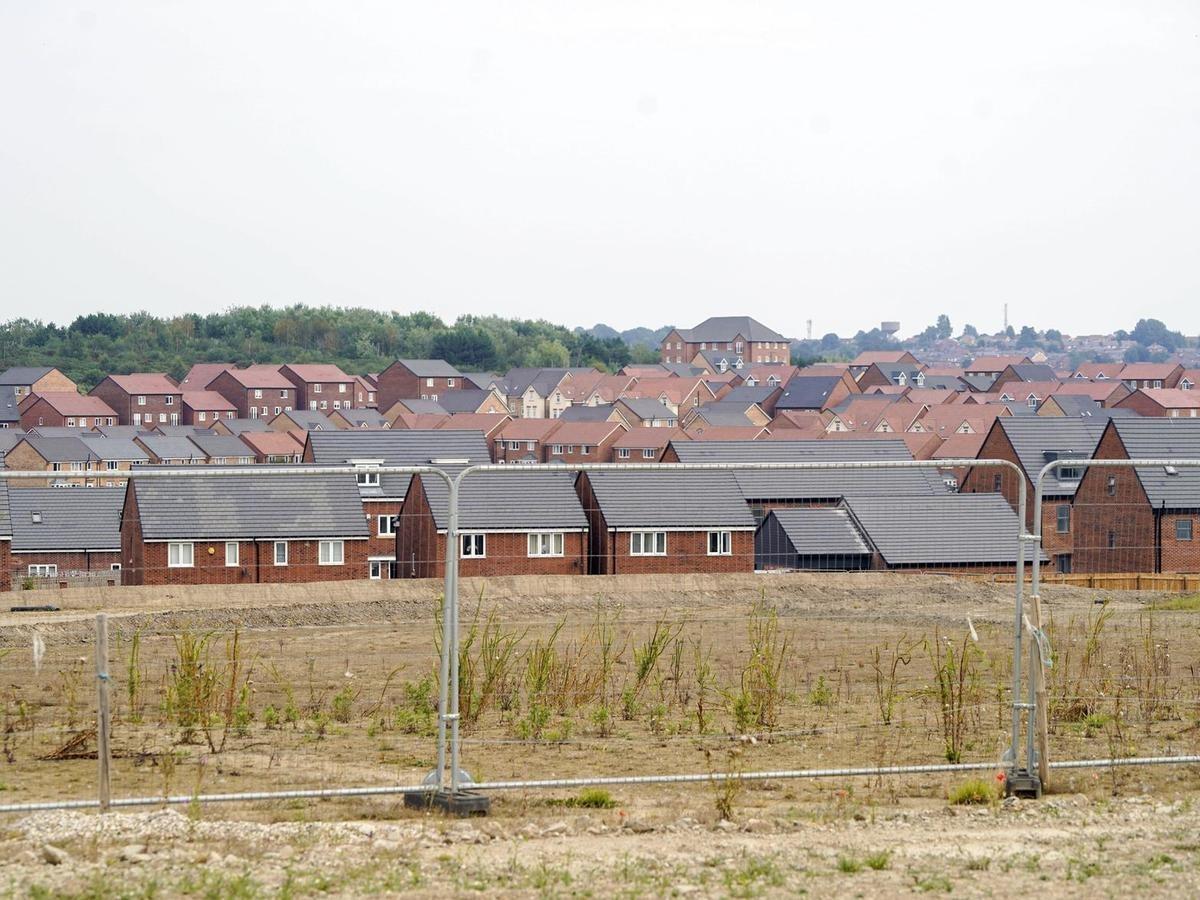 Latest planning applications submitted to Wakefield Council: Extension ...
