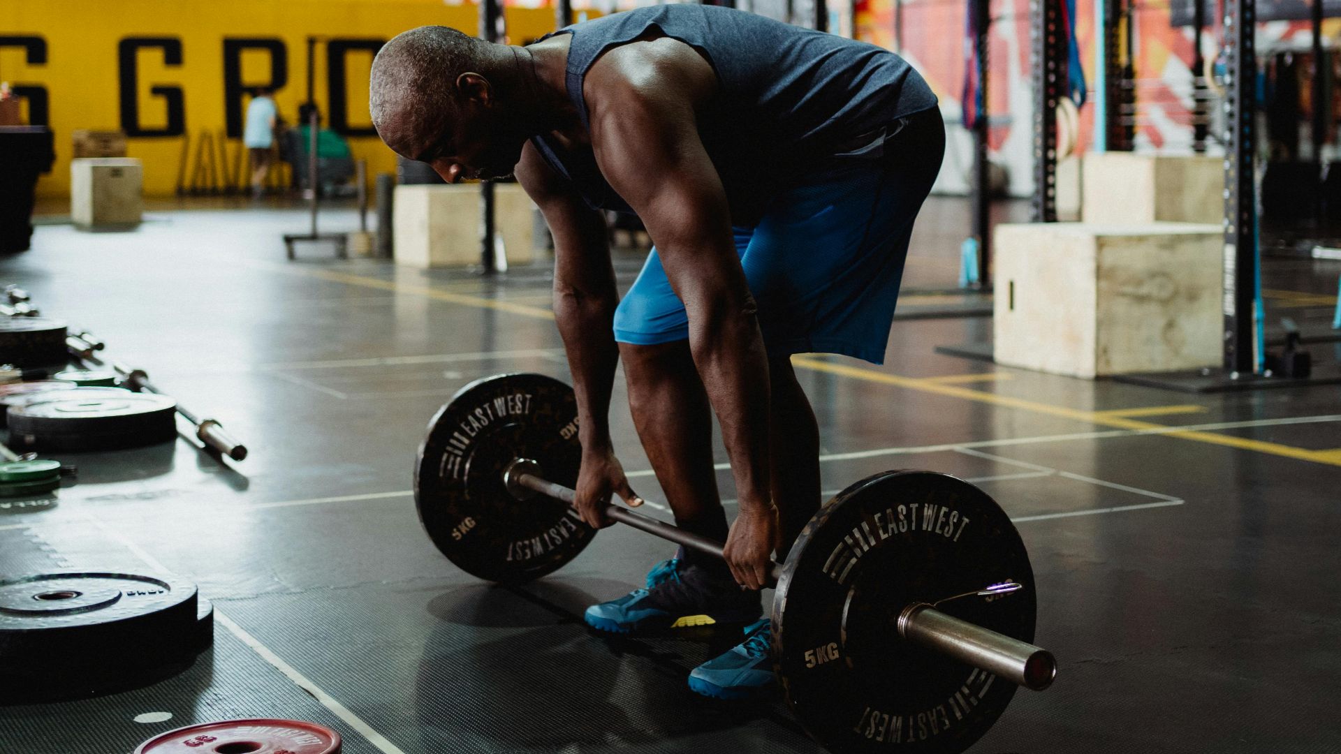 20 Tips To Help You Build Muscle After 40