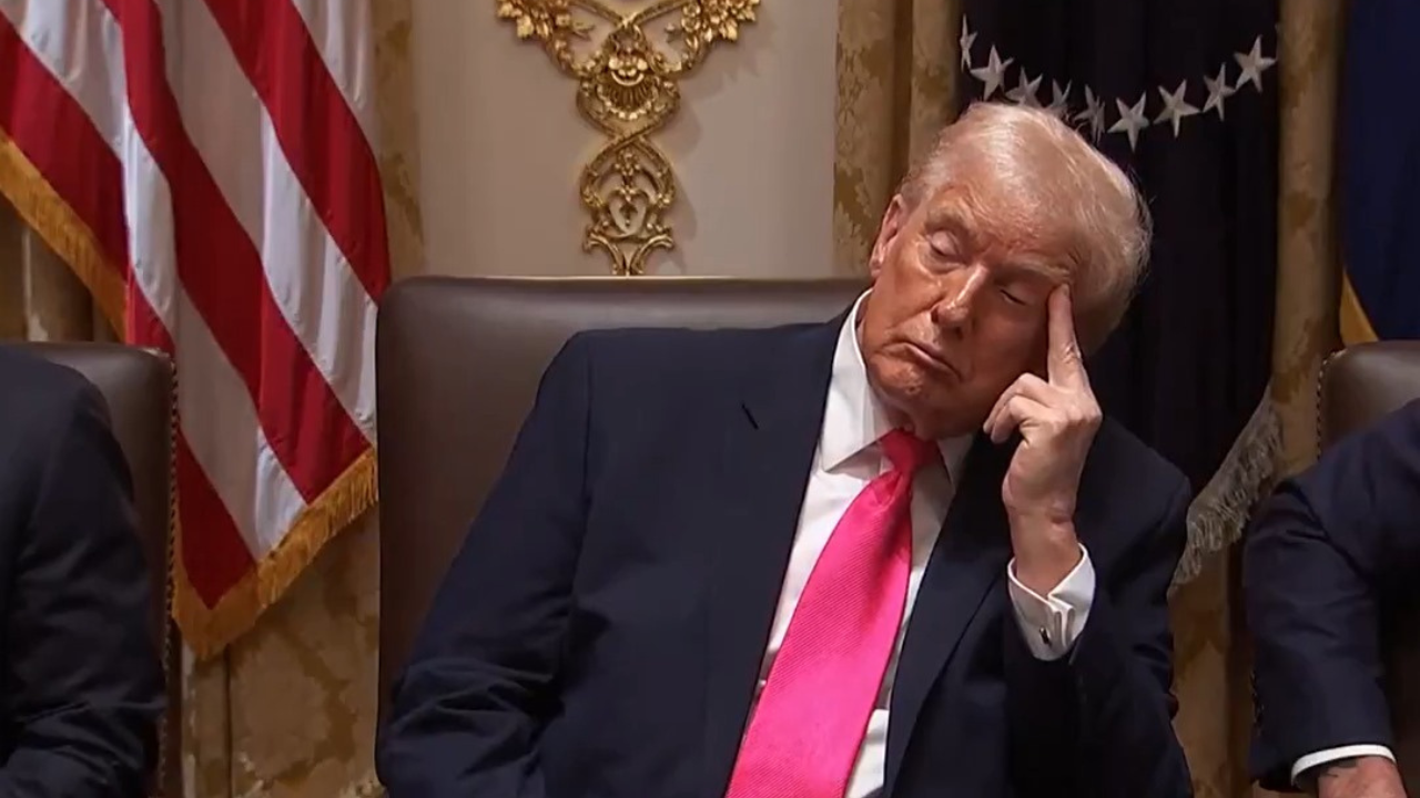 Did Trump Fall Asleep During Cabinet Meeting? Viral Videos Show ...