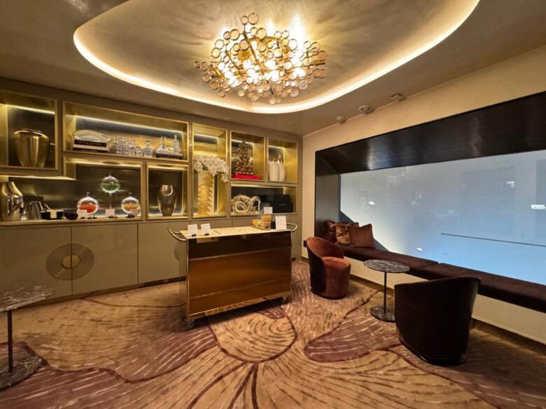 First Look: Inside the Brand-New Chase Sapphire Lounge in Las Vegas