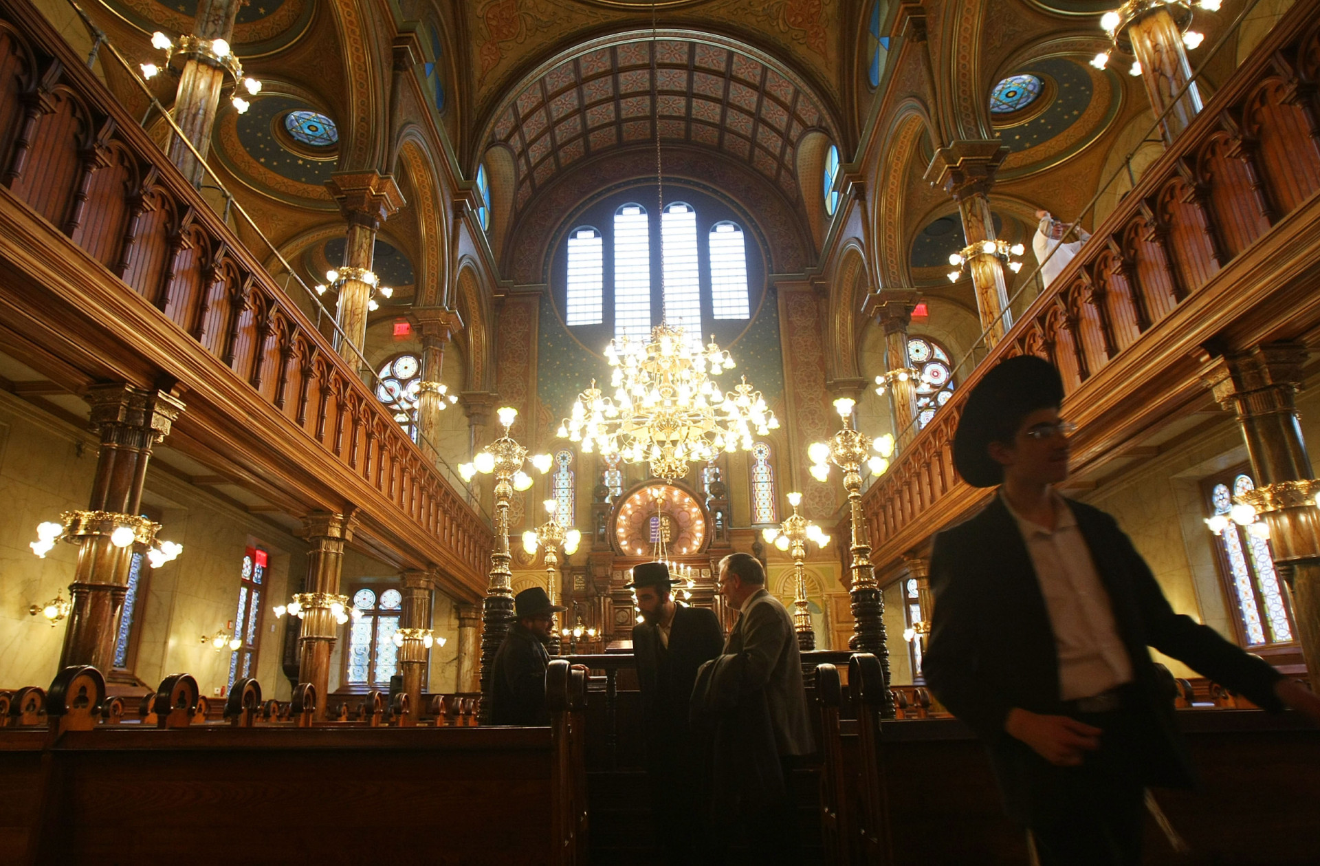 Historic synagogues from around the world
