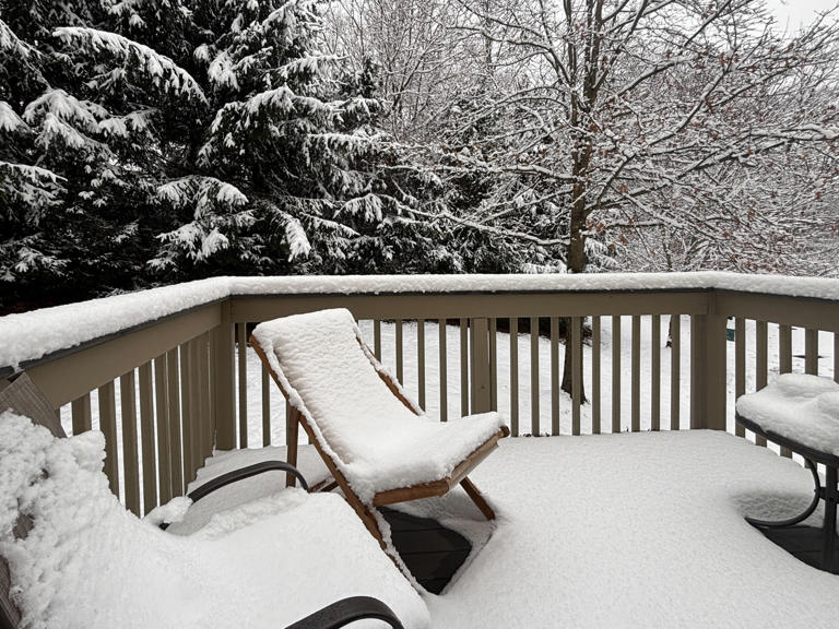Pittsburgh looks great in the season's first snow