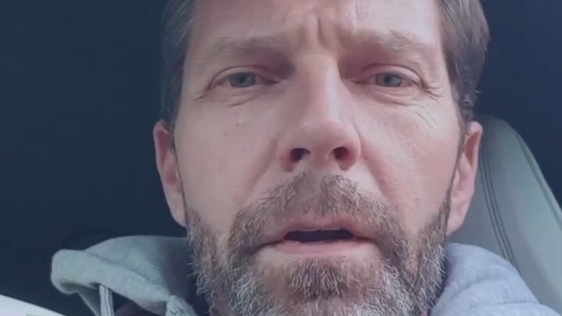 Wrze w Finlandii. Janne Ahonen nie wytrzymał. "Mszczą się na synu za ...